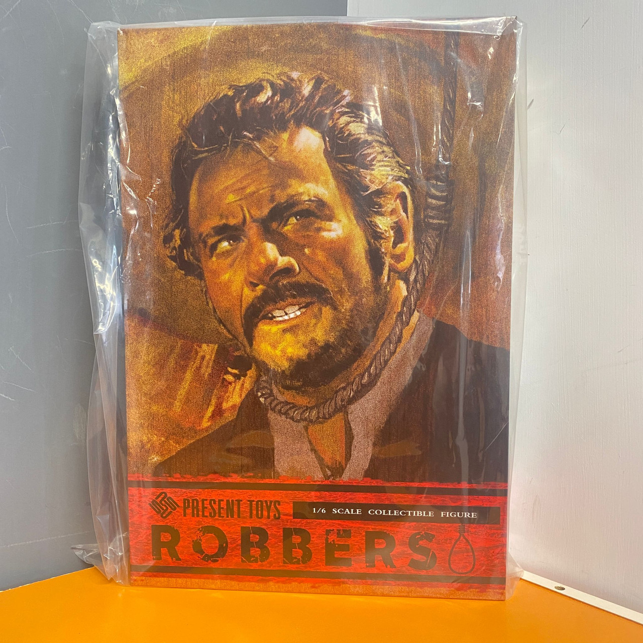 Present Toys SP44 Robber 1/6 Scale Action Figure