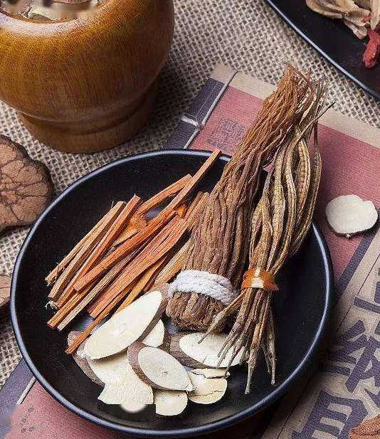 Yunnan Baiyao Core Ingredients - Yunnan Baiyao USA