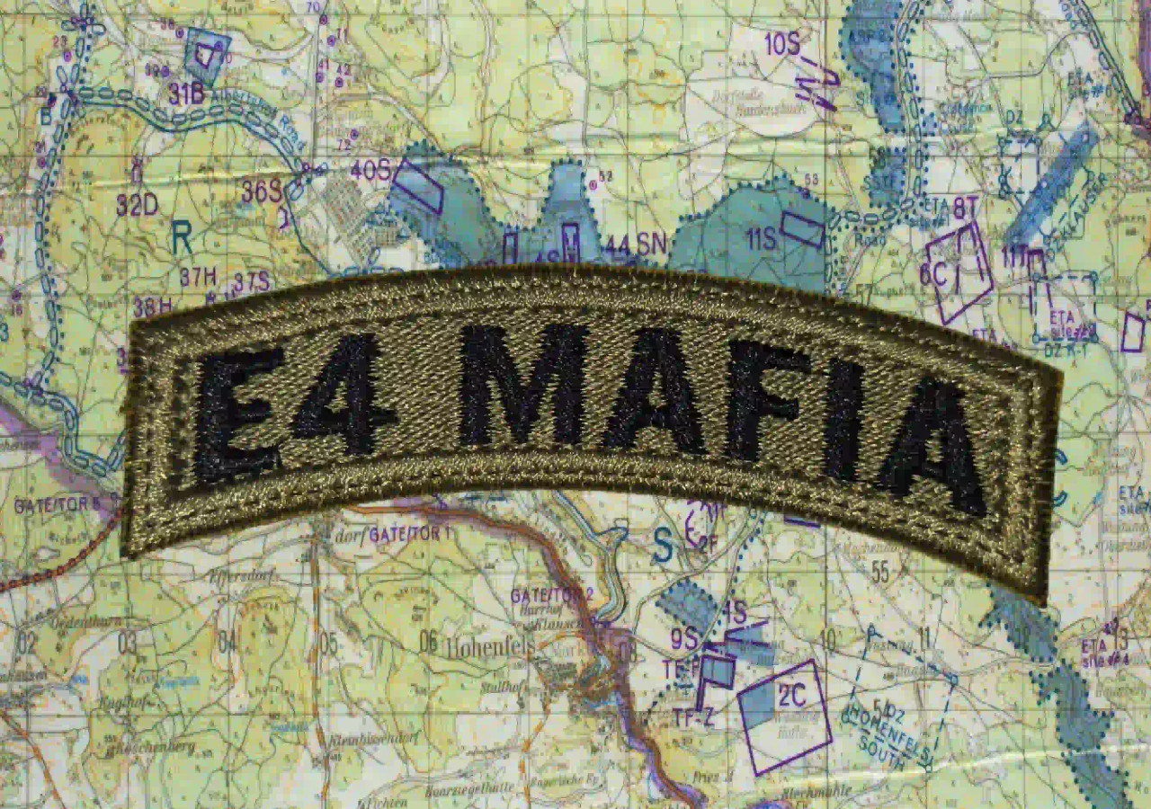 E4 Mafia Morale Tab Green L2