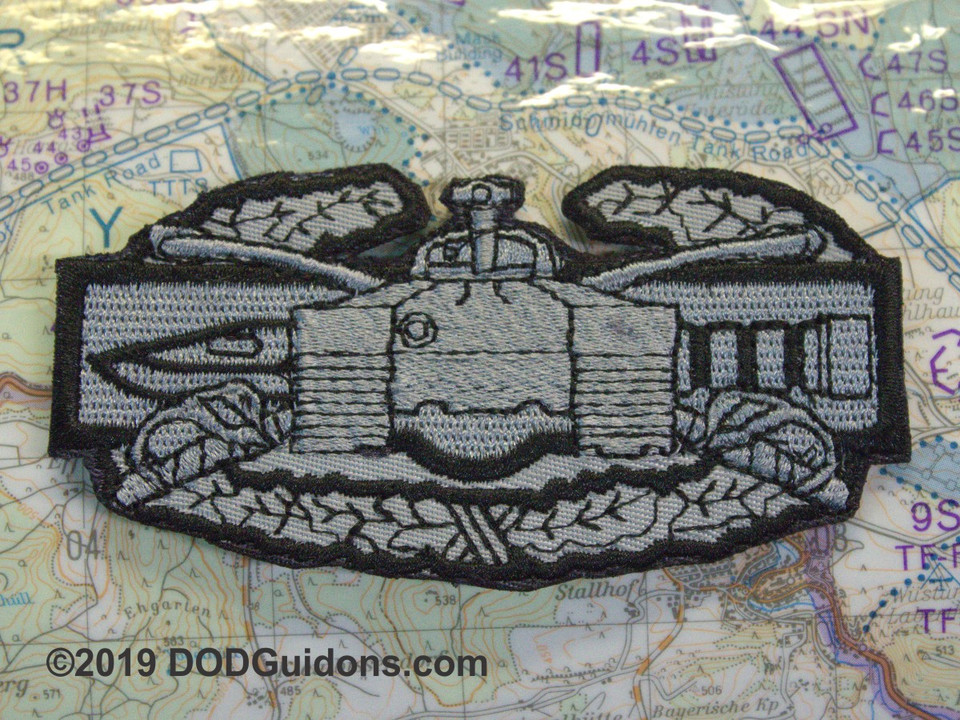 Armor Combat Action Badge B8 - DODGuidons Flags and Streamer