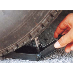 Stinger Spike Systems Rat Trap II, Pocket-Sized Tire Deflation Device