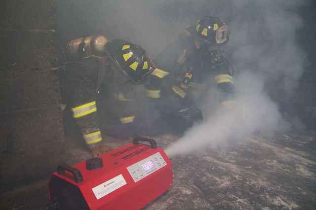 LION SG4000 Smoke Generator, V2