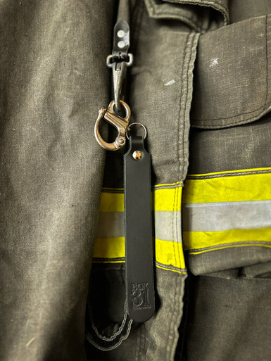 Box 31 Leatherworks SCBA Quick Release