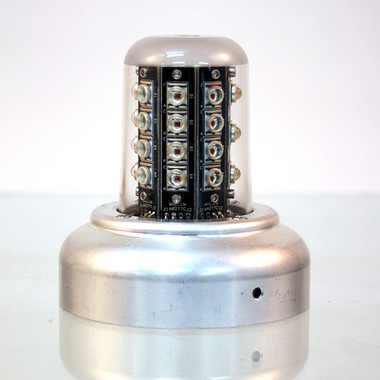 90520 SERIES WHELEN LED FLASHING BEACON - Univair Aircraft Corporation
