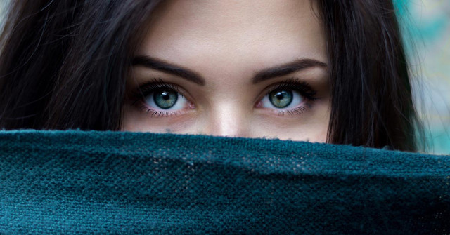 6 Visual Symptoms and Disturbances of Migraine - TheraSpecs