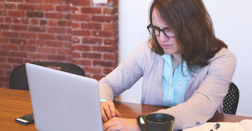 Techniques for Avoiding Computer Eyestrain - TheraSpecs