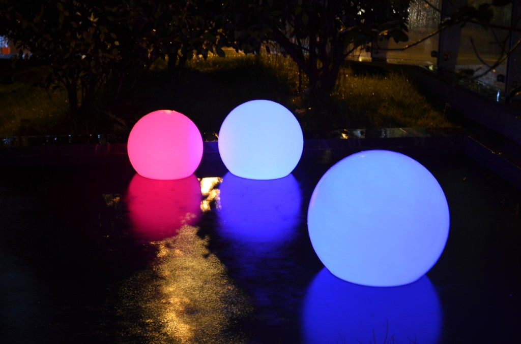 12" Color Changing LED Ball - GenerationStore.com