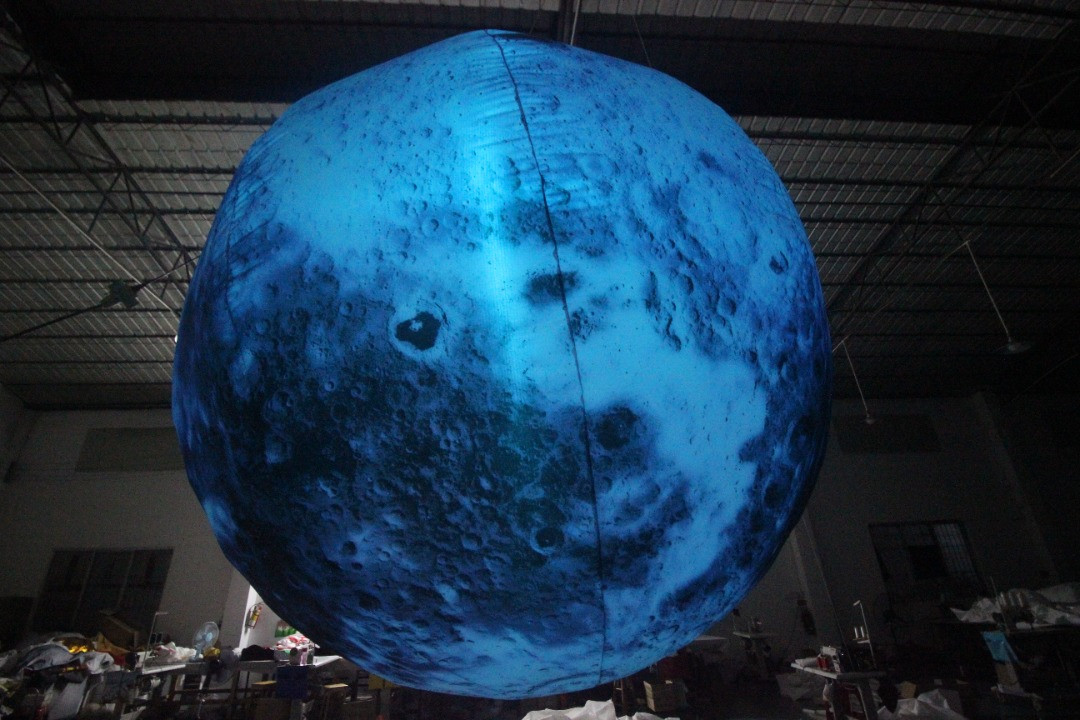 Large Moon balloon with led light, remote control and built in blower