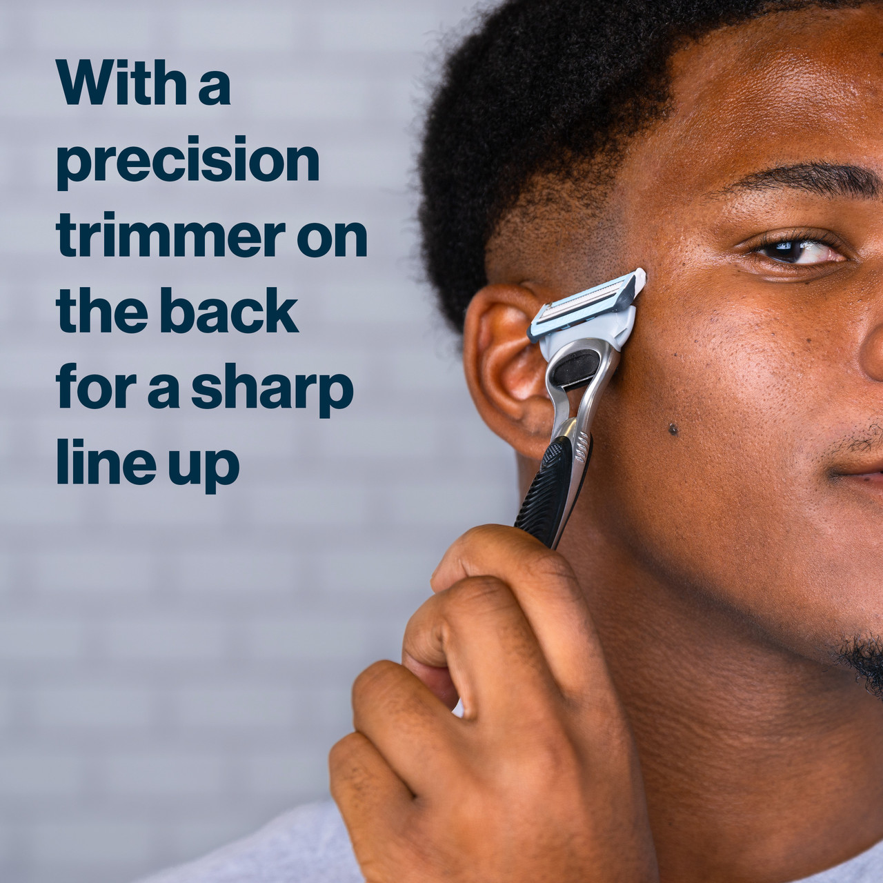 SkinGuard Razor For Men With Sensitive Skin | Gillette®