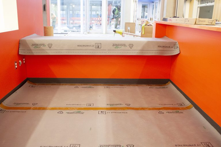 GATORSHIELD GS38X100 38 IN X 100 FT PROTECTIVE FLOOR COVERING - Safety ...