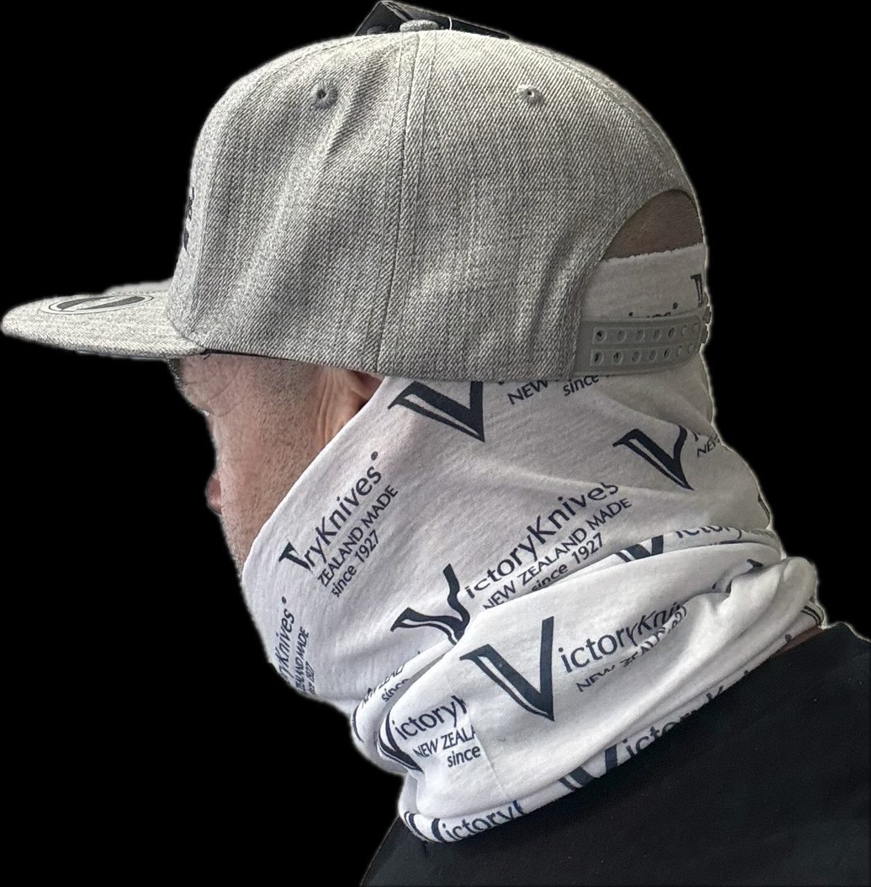 VICTORY NECK BUFF