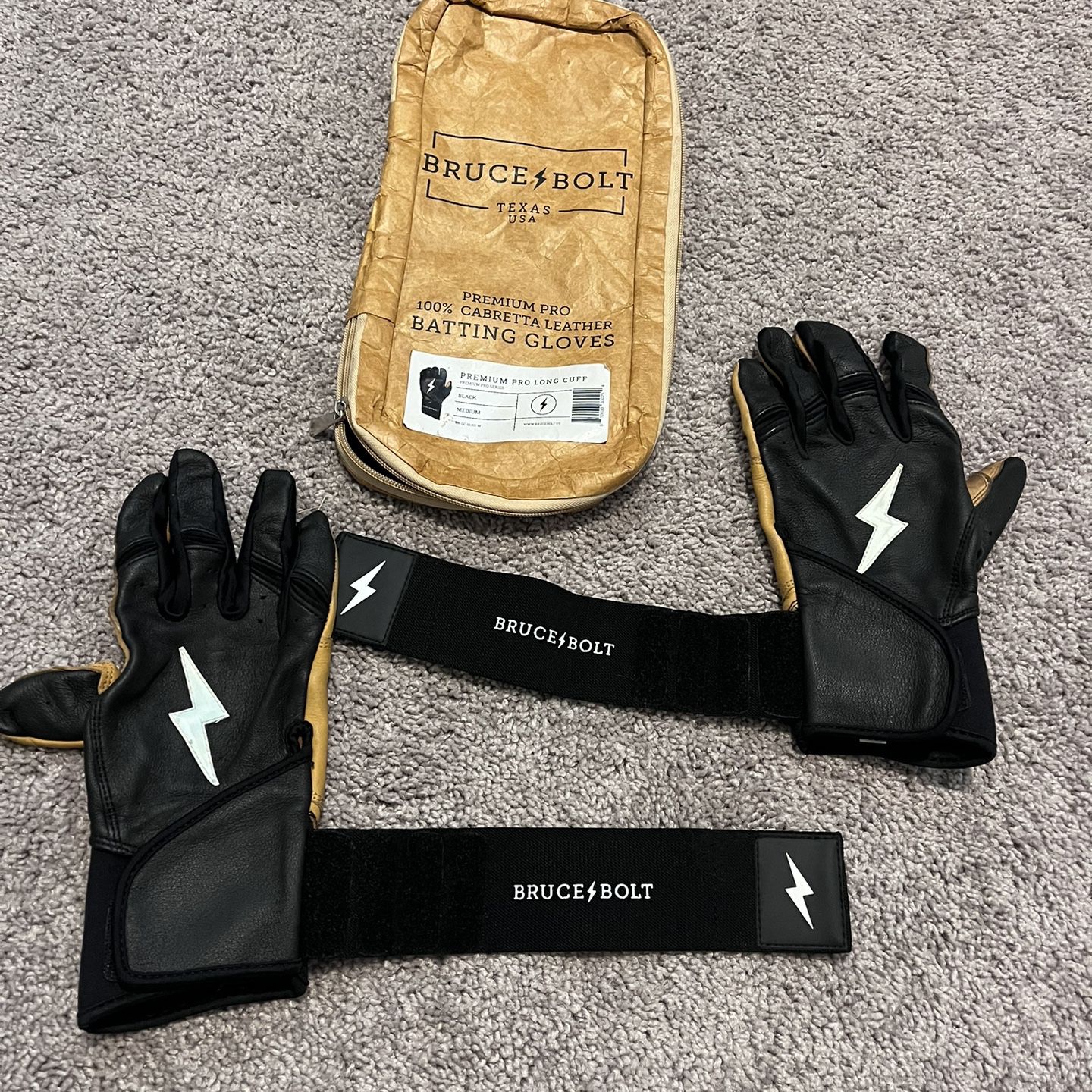 Long Cuff vs. Short Cuff Bruce Bolt Batting Gloves: A Comprehensive Comparison - Burghardt ...
