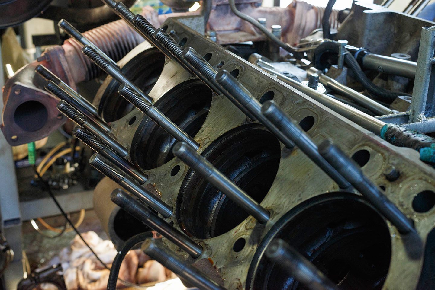 Best Head Studs for 6.0 Powerstroke - Bostech