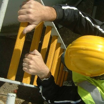 FRP Anti-Slip Ladder Rung Covers - Watco Industrial Flooring