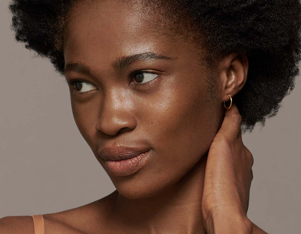 A DARKER SKIN TONES MASTERCLASS - Dr. Barbara Sturm - INTERNATIONAL