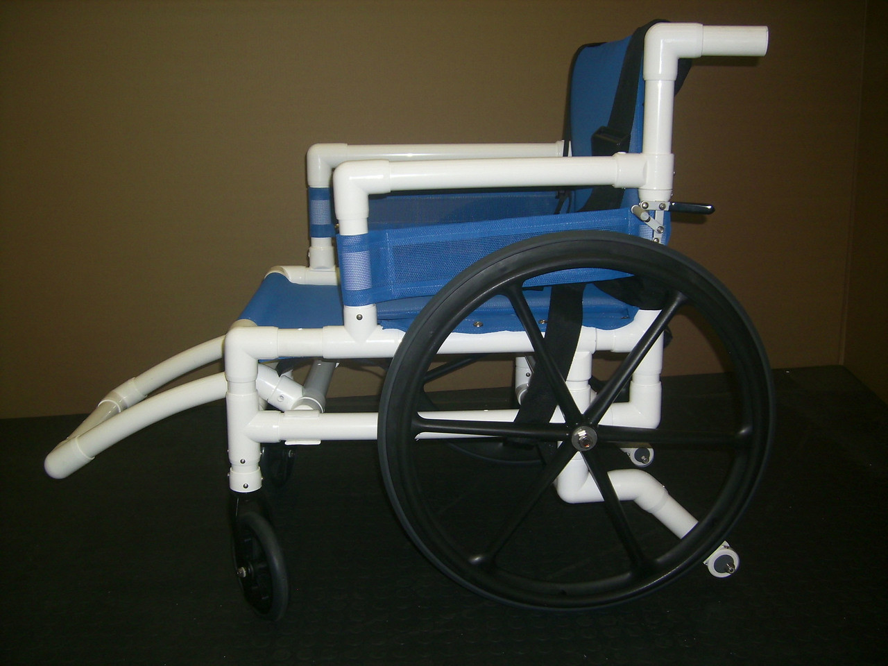 Aquatrek 2 Aquatic Wheel Chair w/ Reduced Seat Depth - EB Aquatics Supply