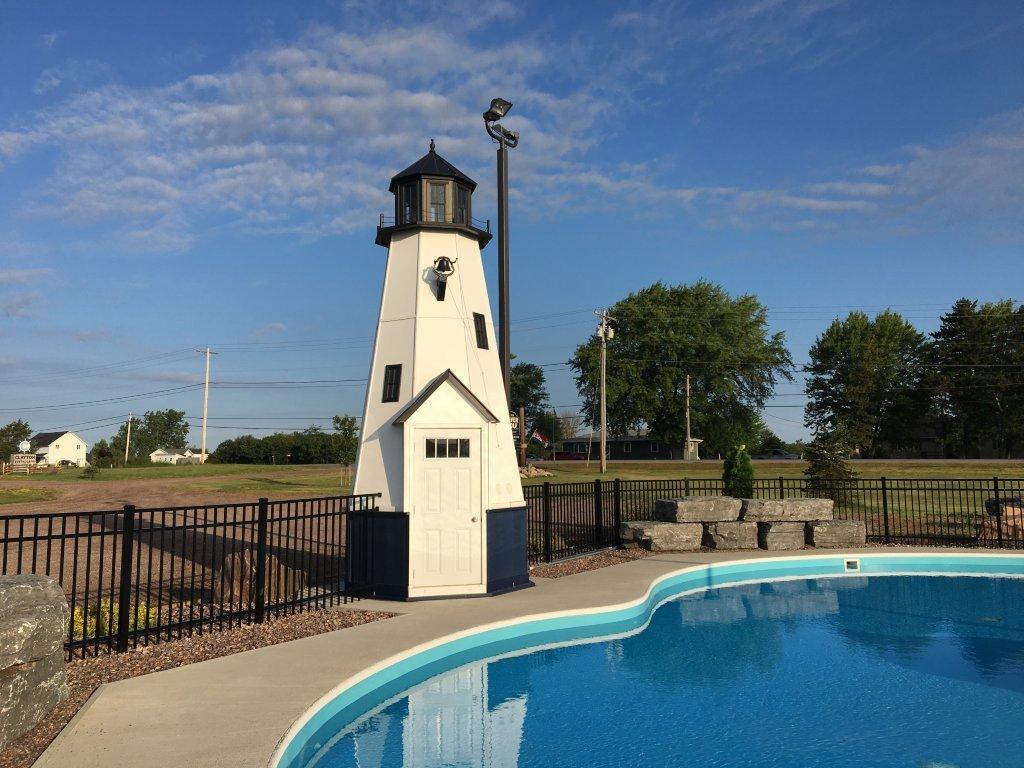 Outdoor Lighthouses - CountryLivingPrimitives.com