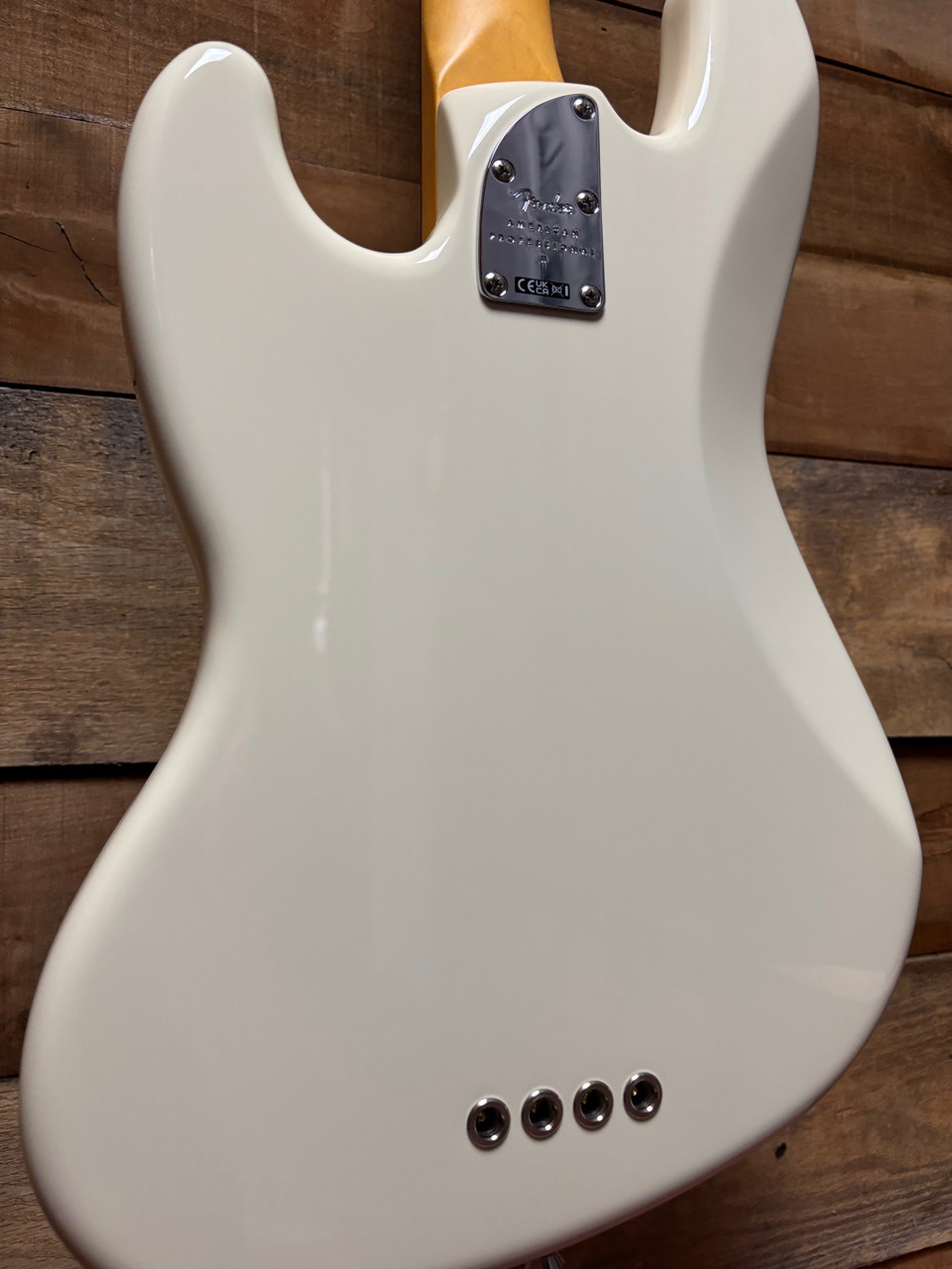 Fender American Pro II J-Bass RW Olympic White w/case