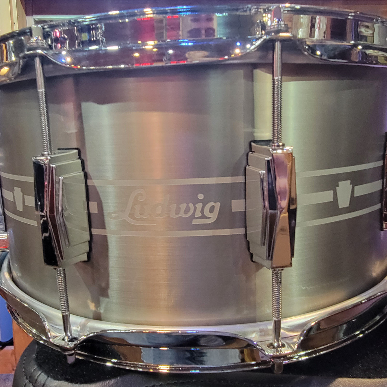 Ludwig Heritage 7x14 Snare - Stainless Steel - Moms Music