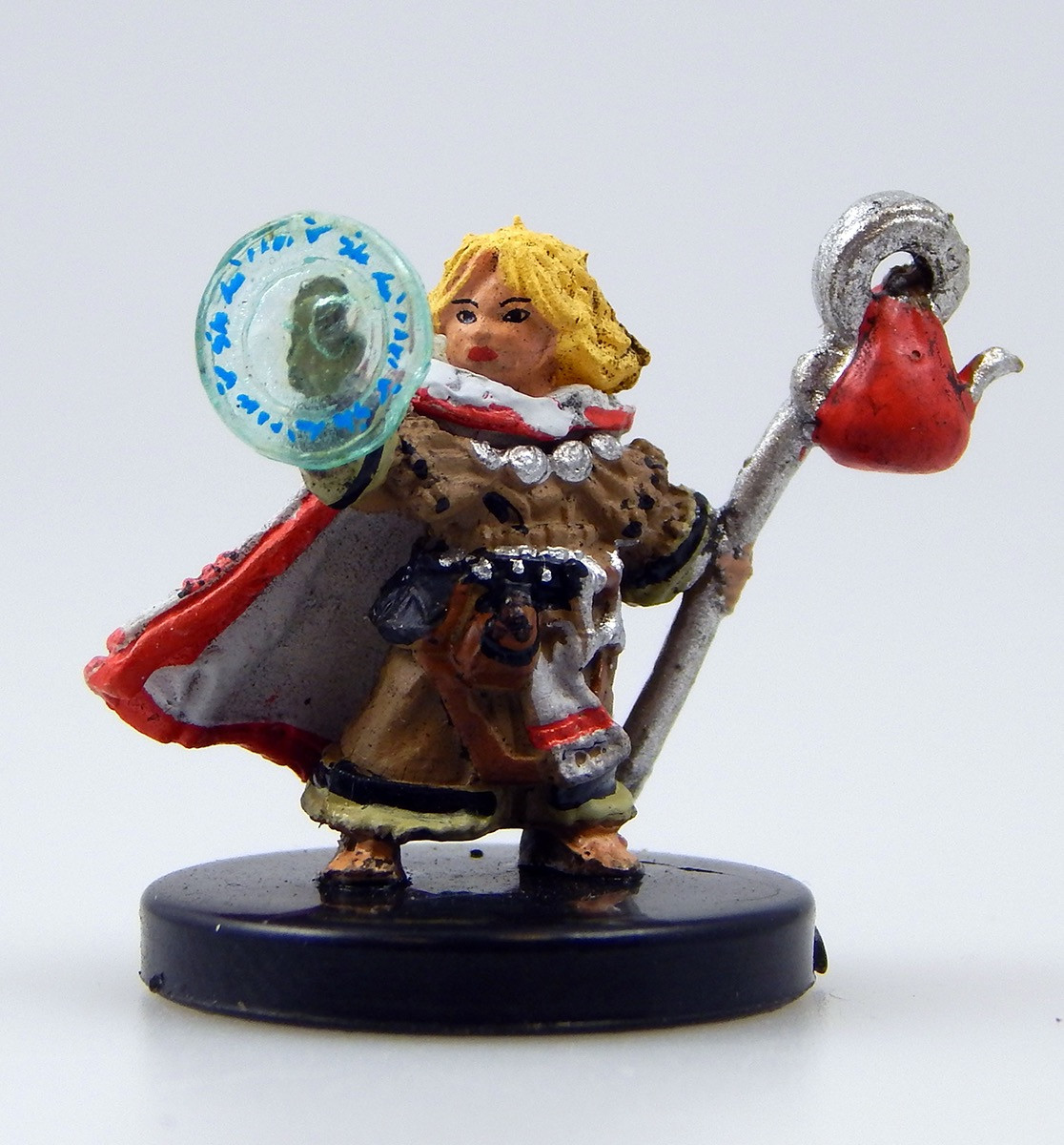 Pathfinder Battles—Legendary Adventures: Halfling Druid (Female)