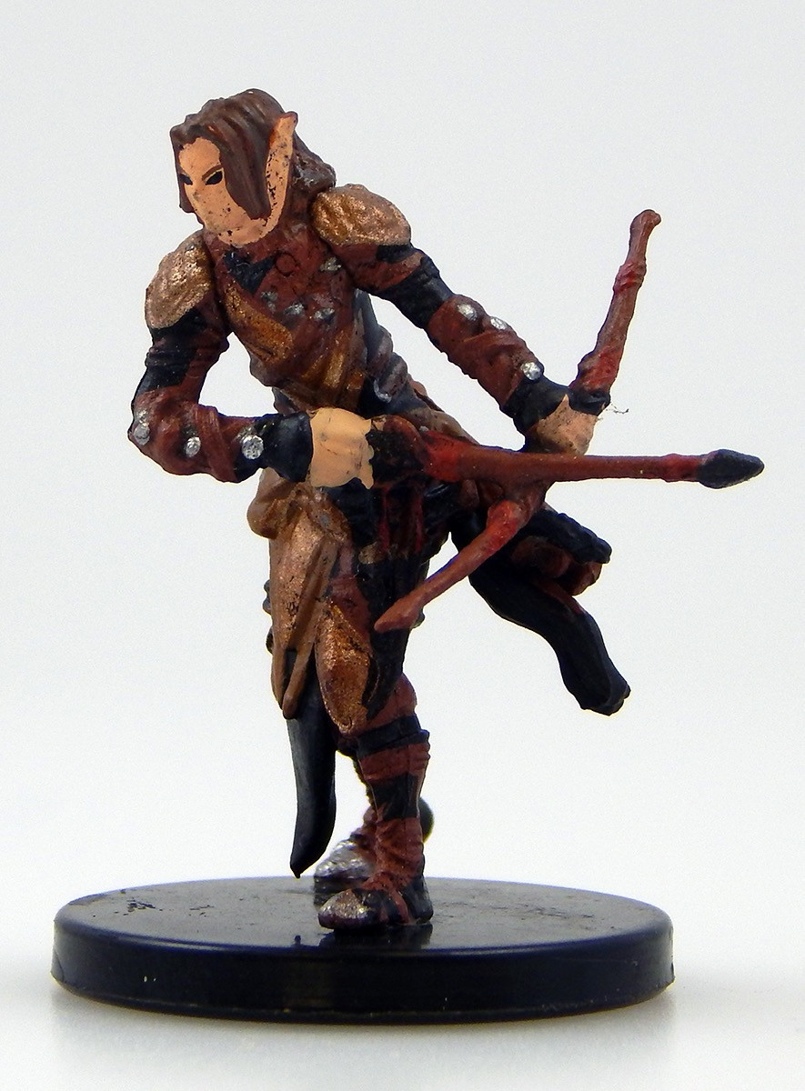 Pathfinder Battles—Legendary Adventures: Male Elf Ranger (Bow)