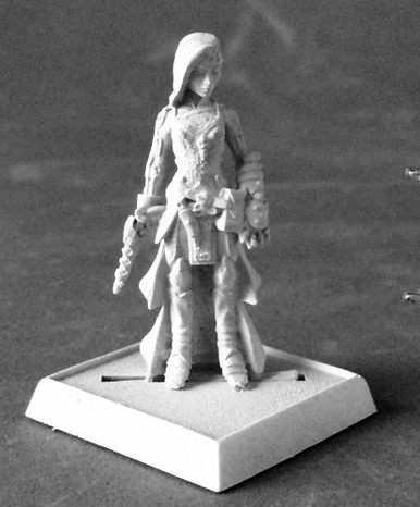 Pathfinder Miniatures: Meyanda, Android Priestess