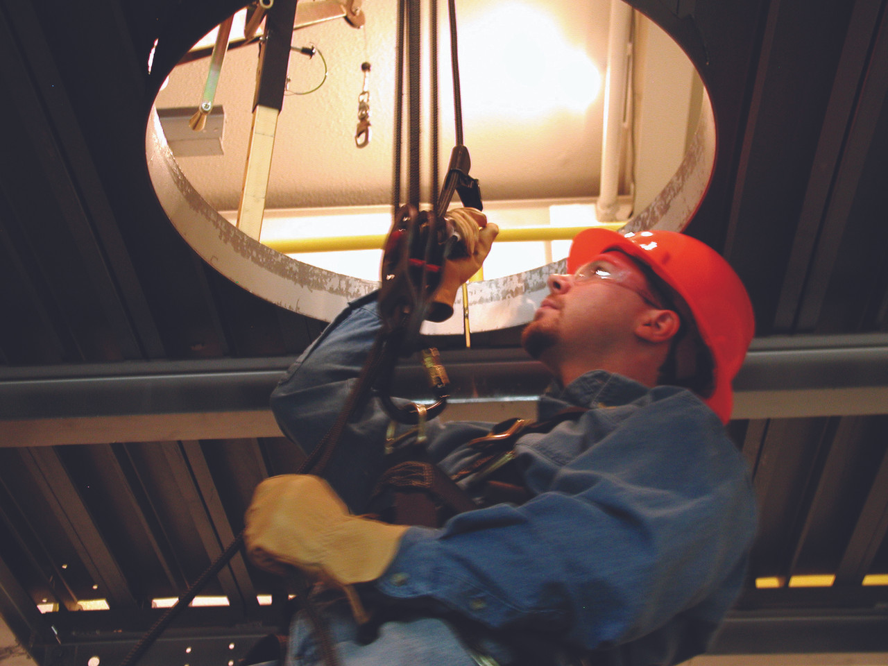 MSA SRS15200 Rescue Utility System (200 ft) - Industrial Safety Products