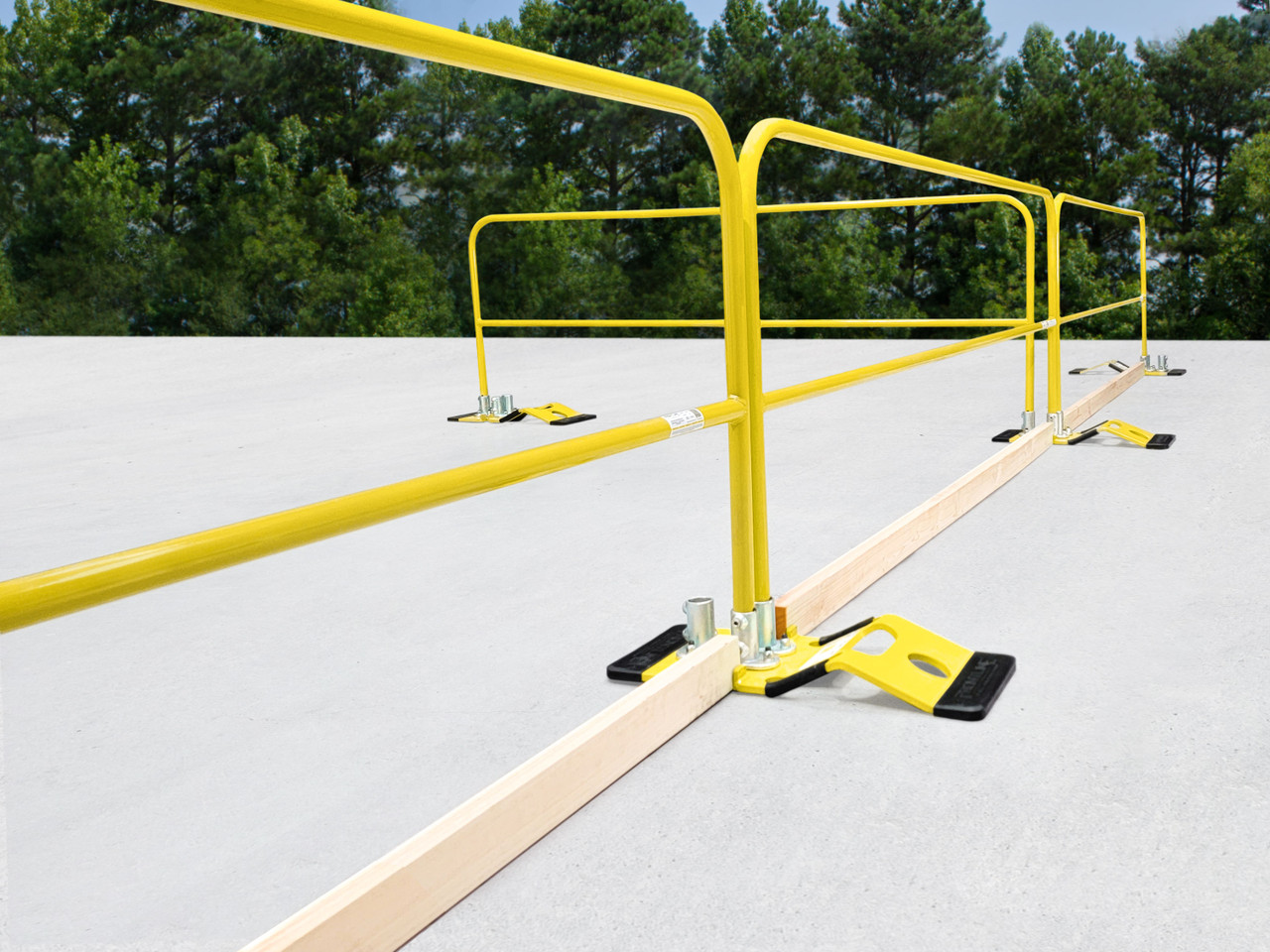 Frontline Yellow Guardrail System Non-Penetrating Kit (100 ft ...