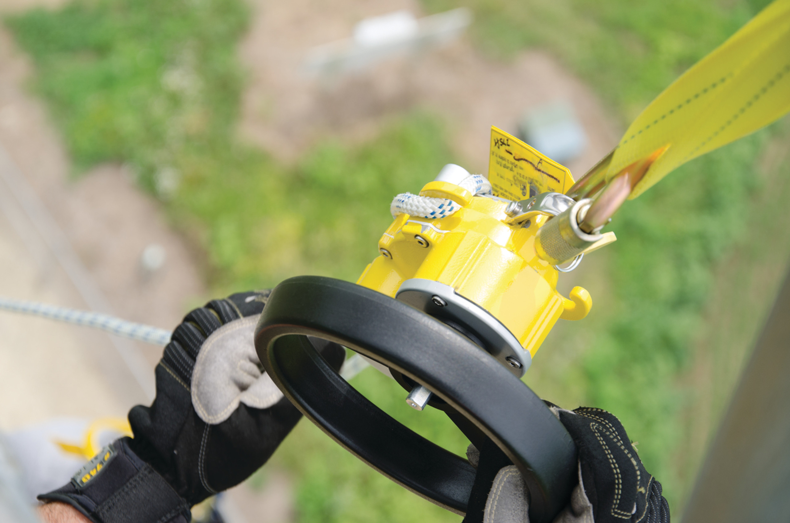 3M DBI SALA Rollgliss R550 Rescue and Descent Kit Device - Industrial ...