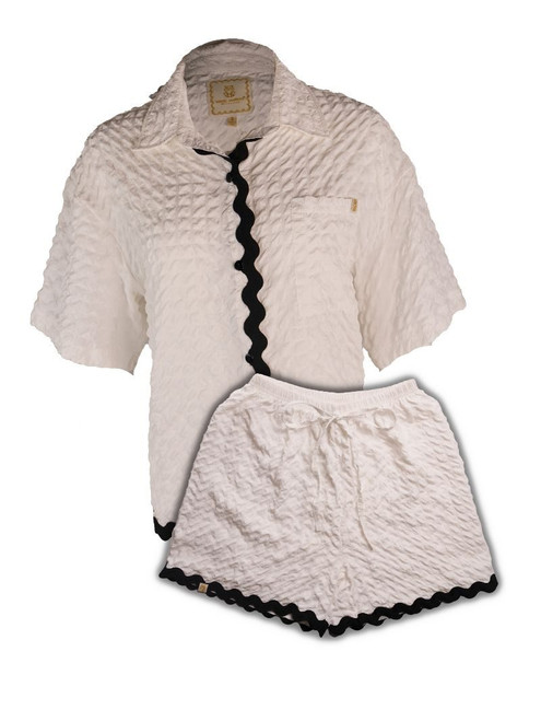 Women - Bottoms - Shorts - Page 1 - Simply Southern