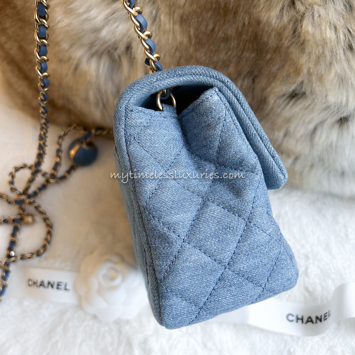 delete CHANEL 22C Denim Pearl Crush Square Mini GHW