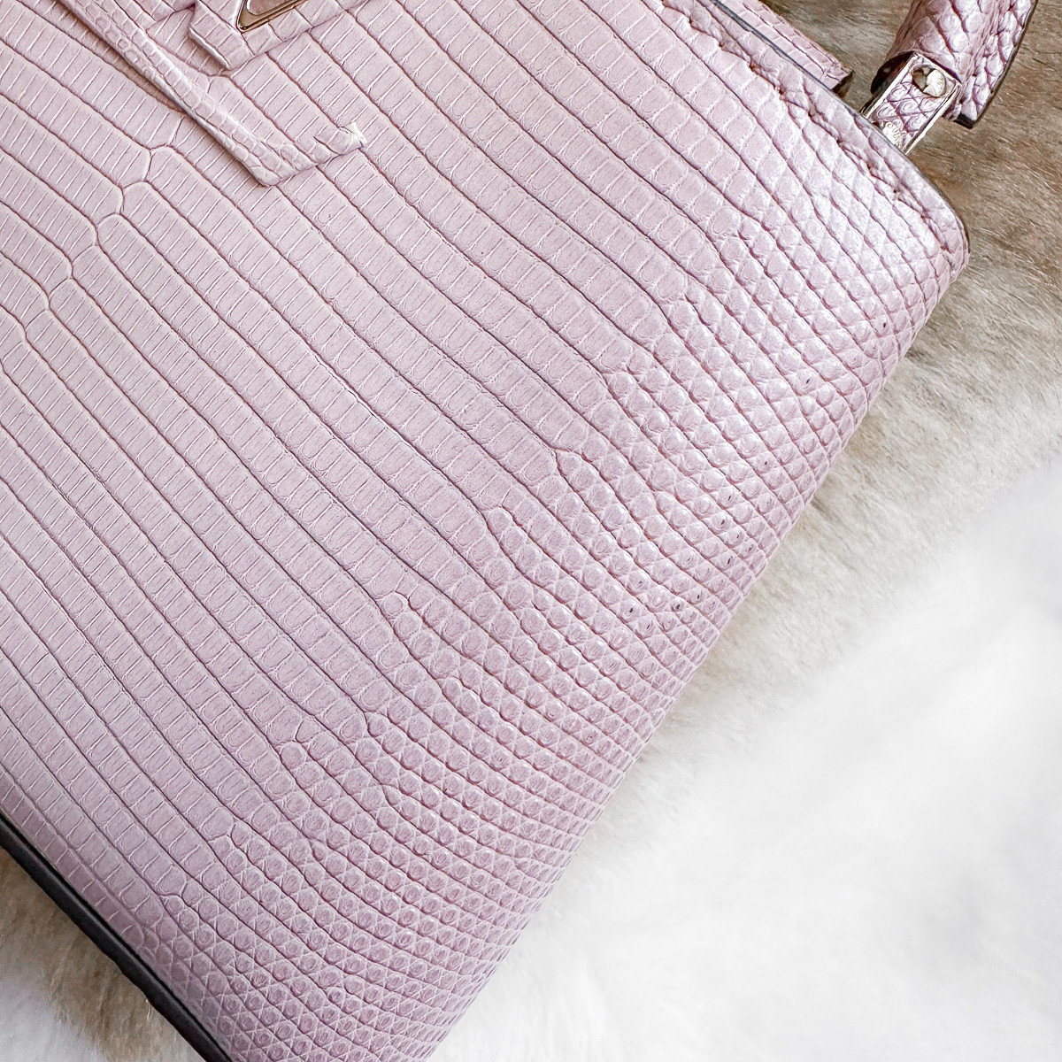 LOUIS VUITTON Capucines Mini Sakura Pink Lizard - Timeless Luxuries