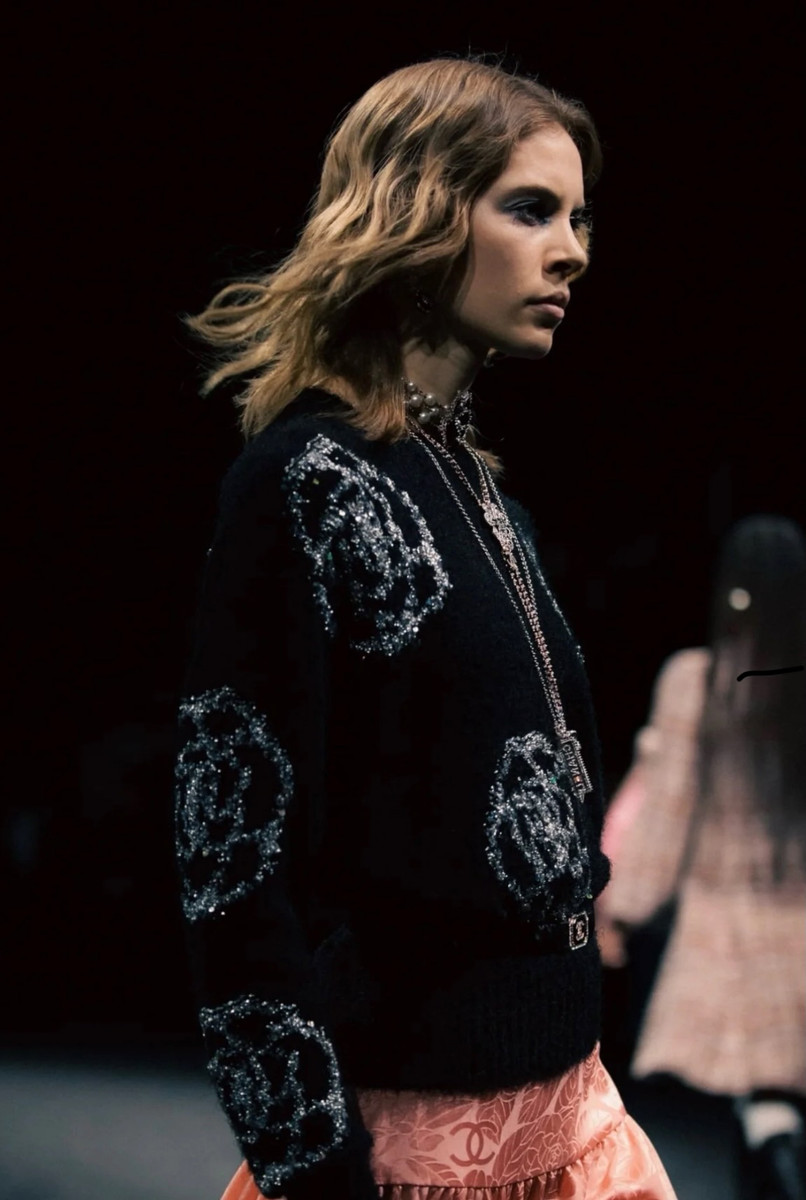 CHANEL 23K Runway Camélia Sweater 38 *New - Timeless Luxuries