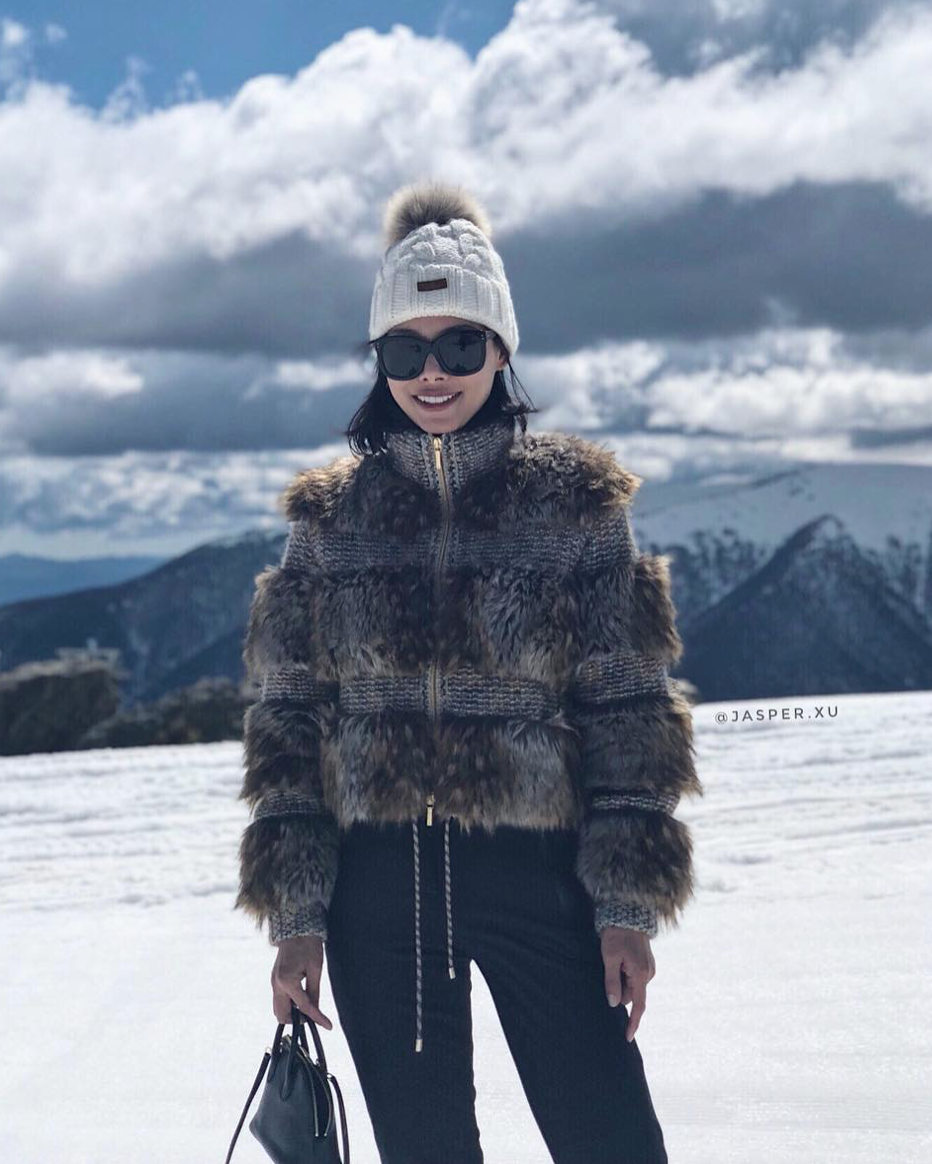 CHANEL 18K Tweed & Faux Fur Jacket 34 FR - Timeless Luxuries