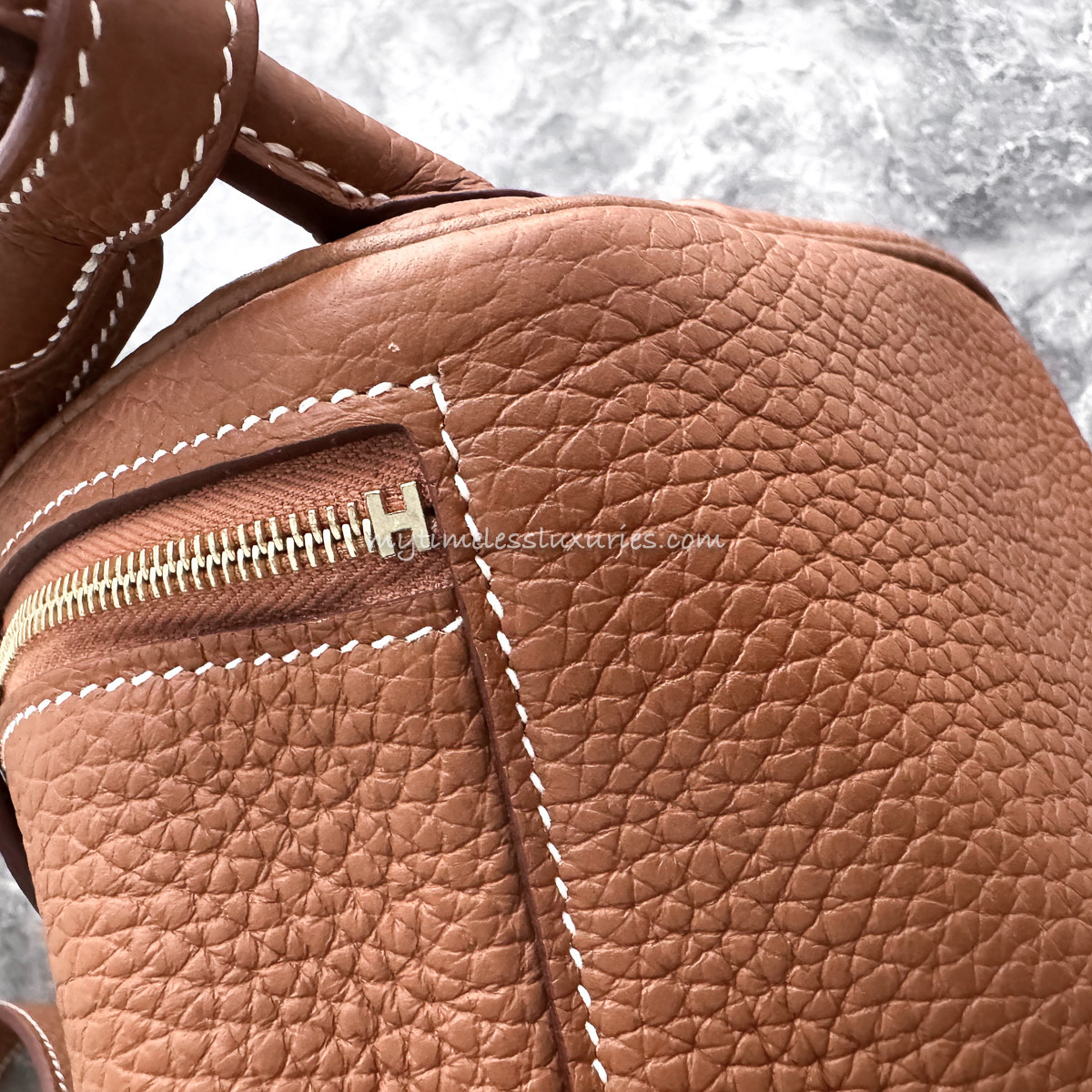 HERMES Mini Lindy Gold Clemence Gold Hw - Timeless Luxuries