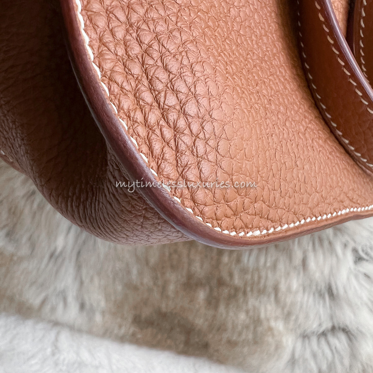 HERMES Halzan 25 Gold Clemence GHW Z - Timeless Luxuries