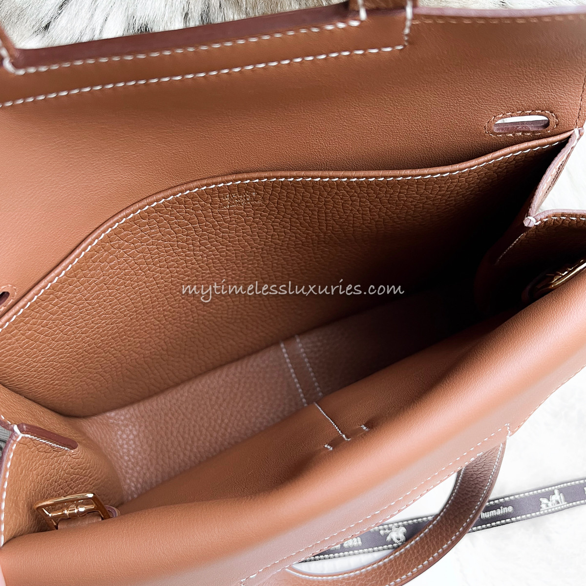 HERMES Halzan 25 Gold Clemence GHW Z - Timeless Luxuries