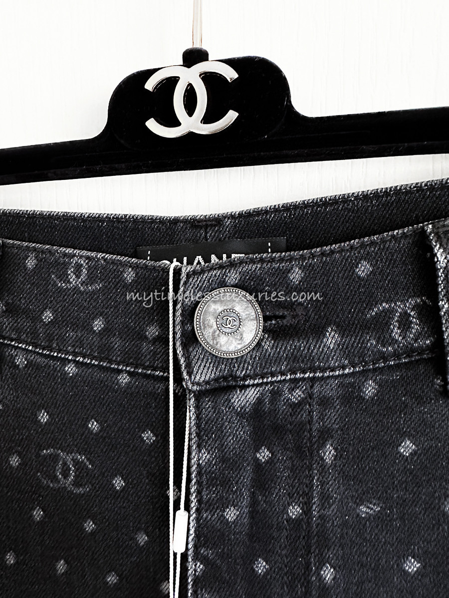 CHANEL 23P CC Logo Jeans 36 Charcoal *New - Timeless Luxuries