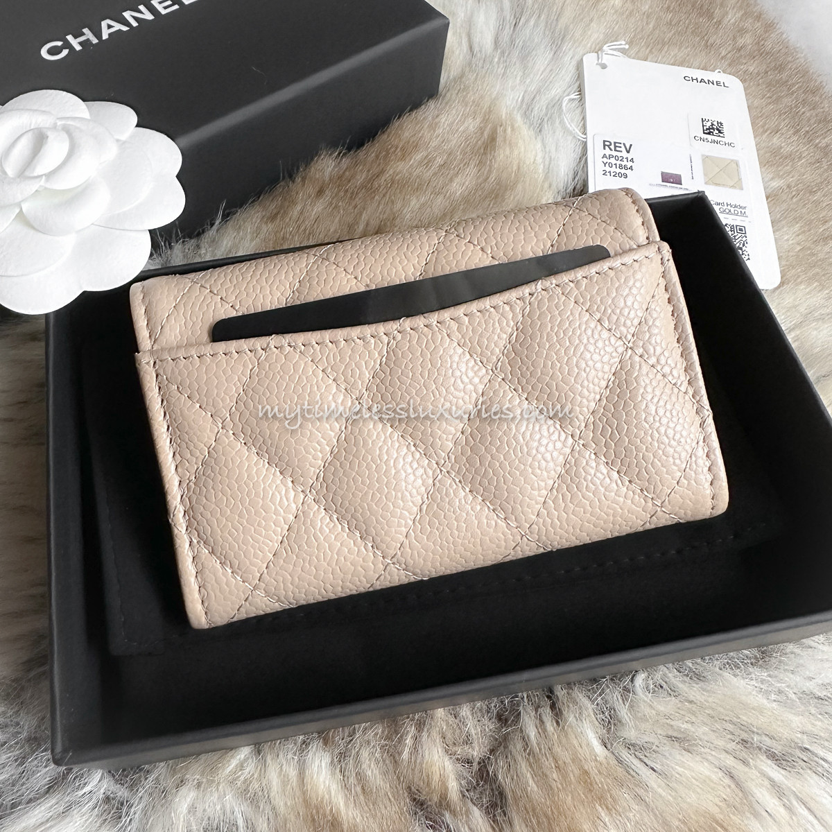CHANEL 2023 Beige Clair Caviar Flap Card Holder GHW *New - Timeless ...