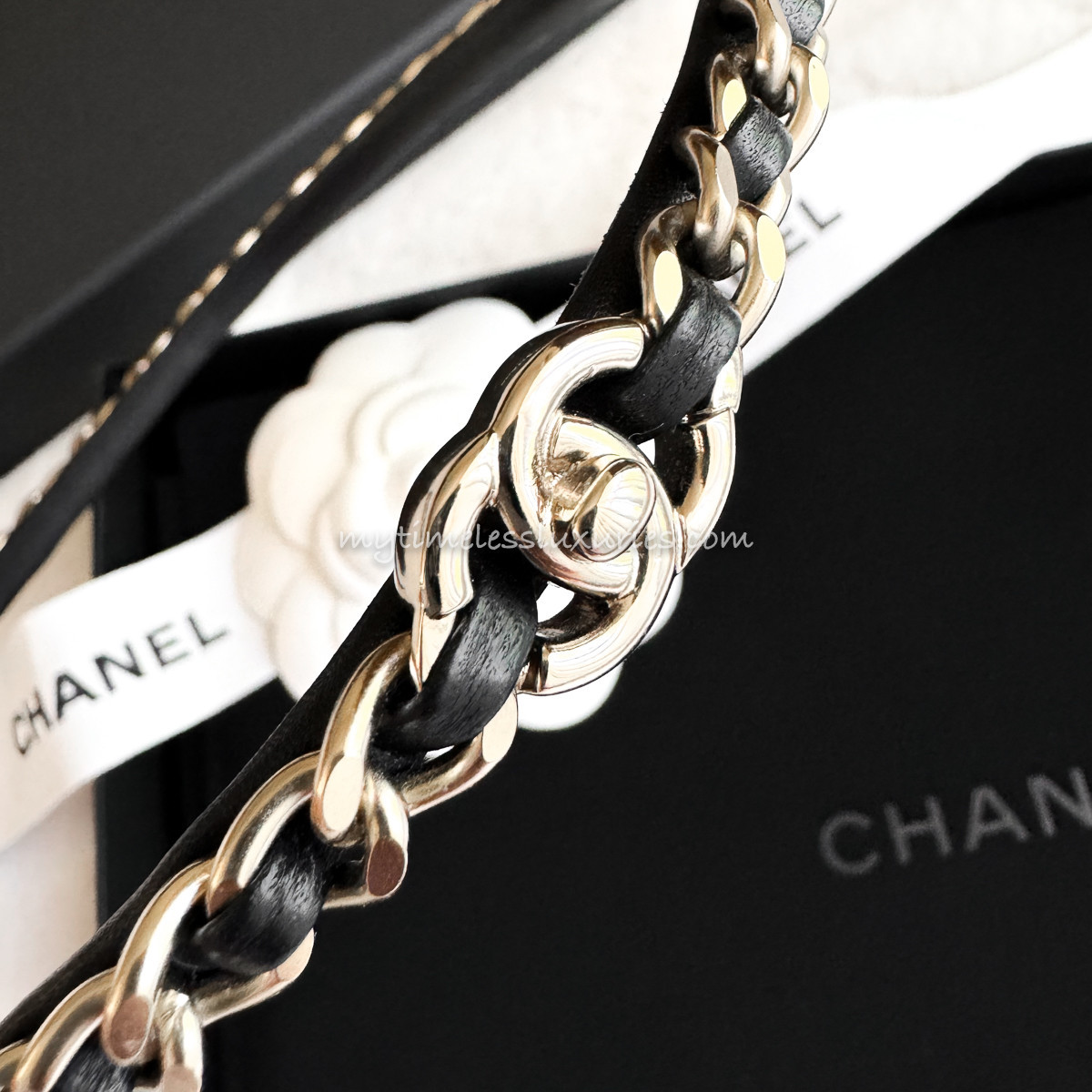 CHANEL 21S Runway Interlaced Chain & Leather CC Headband *New ...