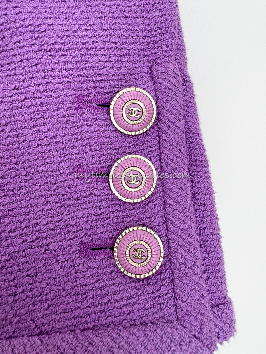 CHANEL 20C Runway Purple Tweed Jacket 36 *New - Timeless Luxuries