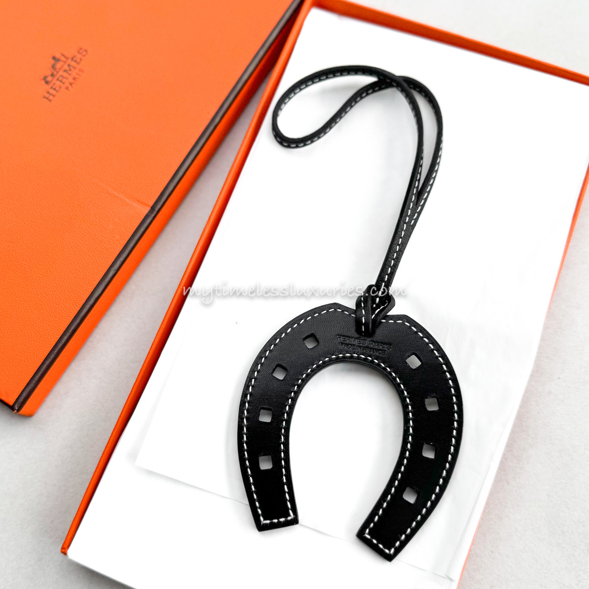 HERMES Paddock Fer A Cheval Horseshoe Charm Noir - Timeless Luxuries