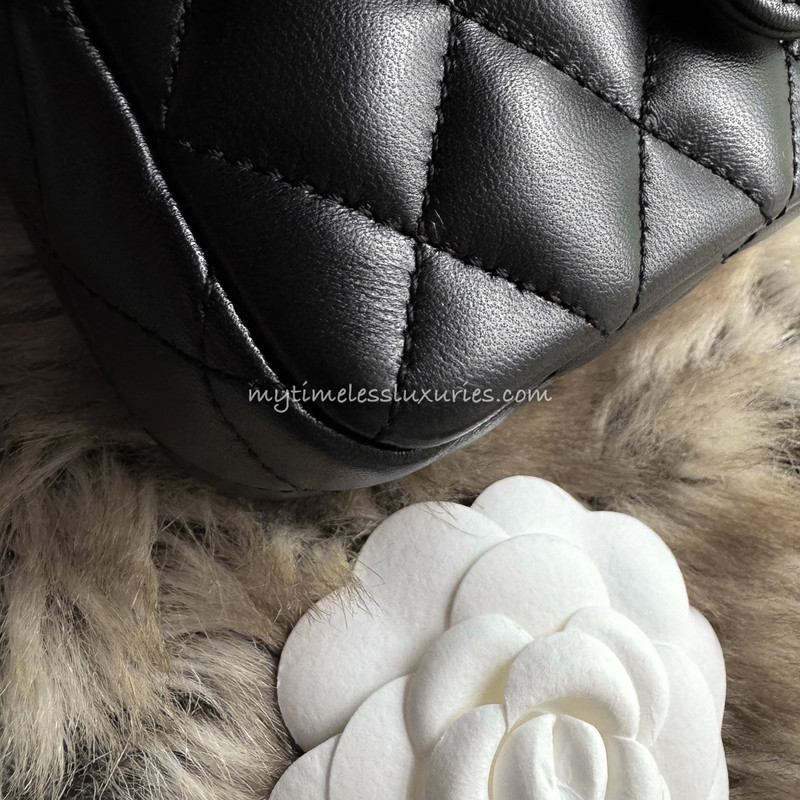 CHANEL 23P Mini Flap CC Heart Chain - Timeless Luxuries