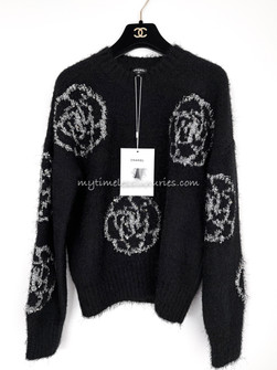CHANEL 23K Runway Camélia Sweater 38 *New - Timeless Luxuries