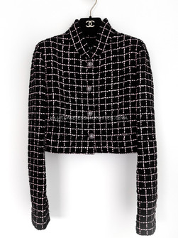 CHANEL 23K Runway Tweed Jacket Camélia Gripoix Buttons 36 - Timeless ...
