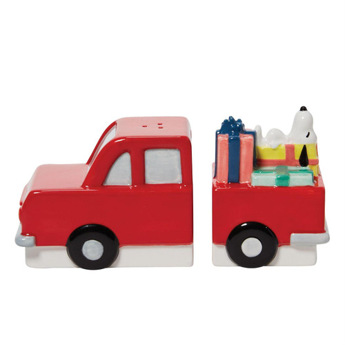 Snoopy Red Truck Salt & Pepper Set 3.5" Tall