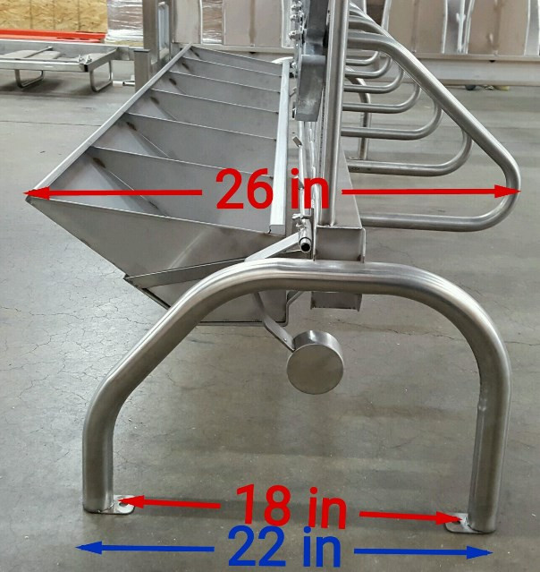 Single 6 Basic Parlor Stanchions for Goat or Sheep - Hamby Dairy Supply