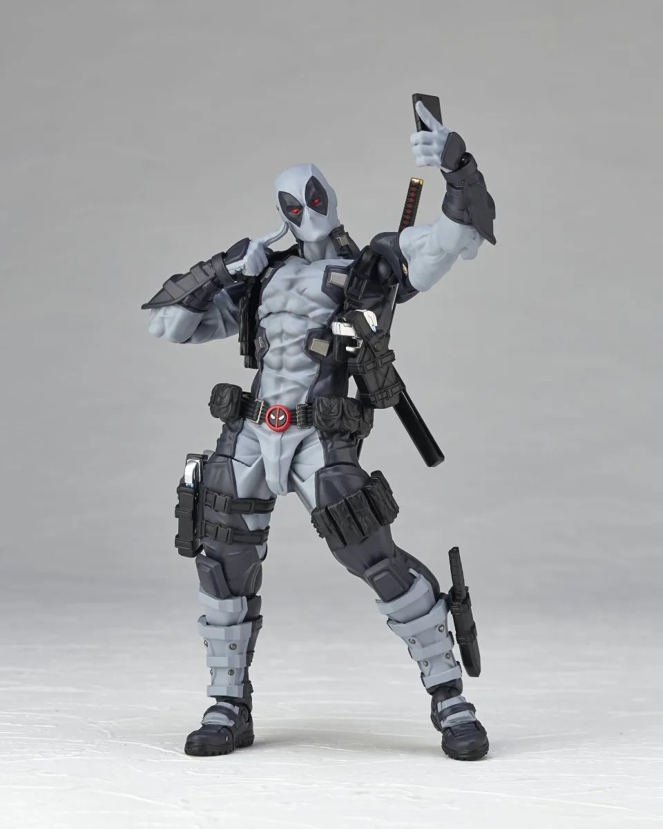 Revoltech Amazing Yamaguchi Deadpool Ver. 2.5 X-FORCE COLOR