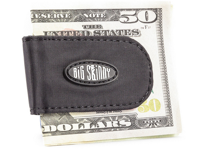 World's Thinnest Slim Money Clip Wallet with Magnet