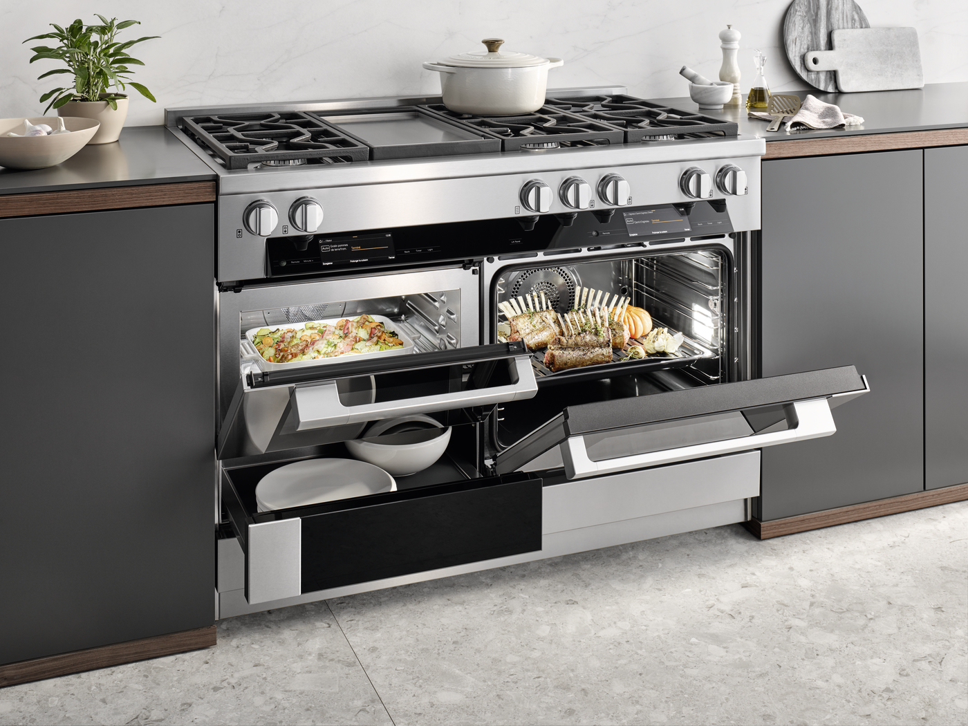 How Luxury Ranges & Stoves Enhance Home Cooking - AVENUE APPLIANCE